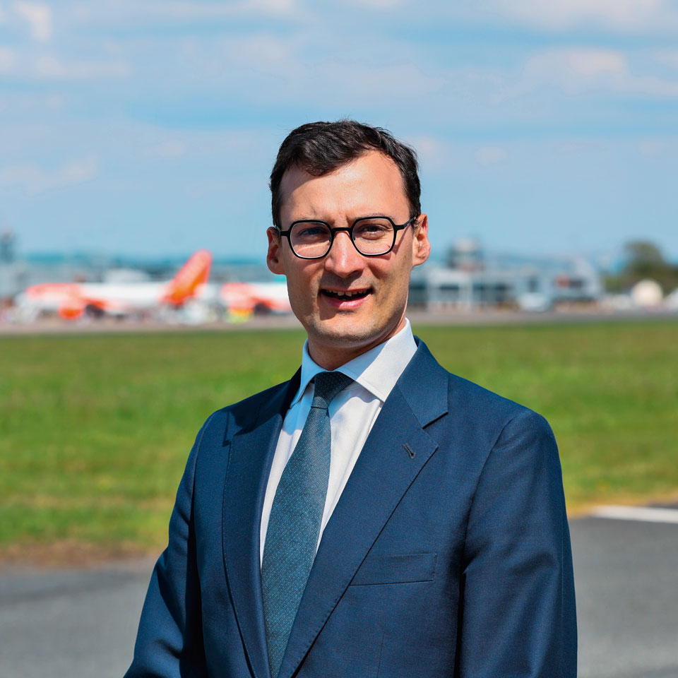 VINCI Airports - Essentials 2025